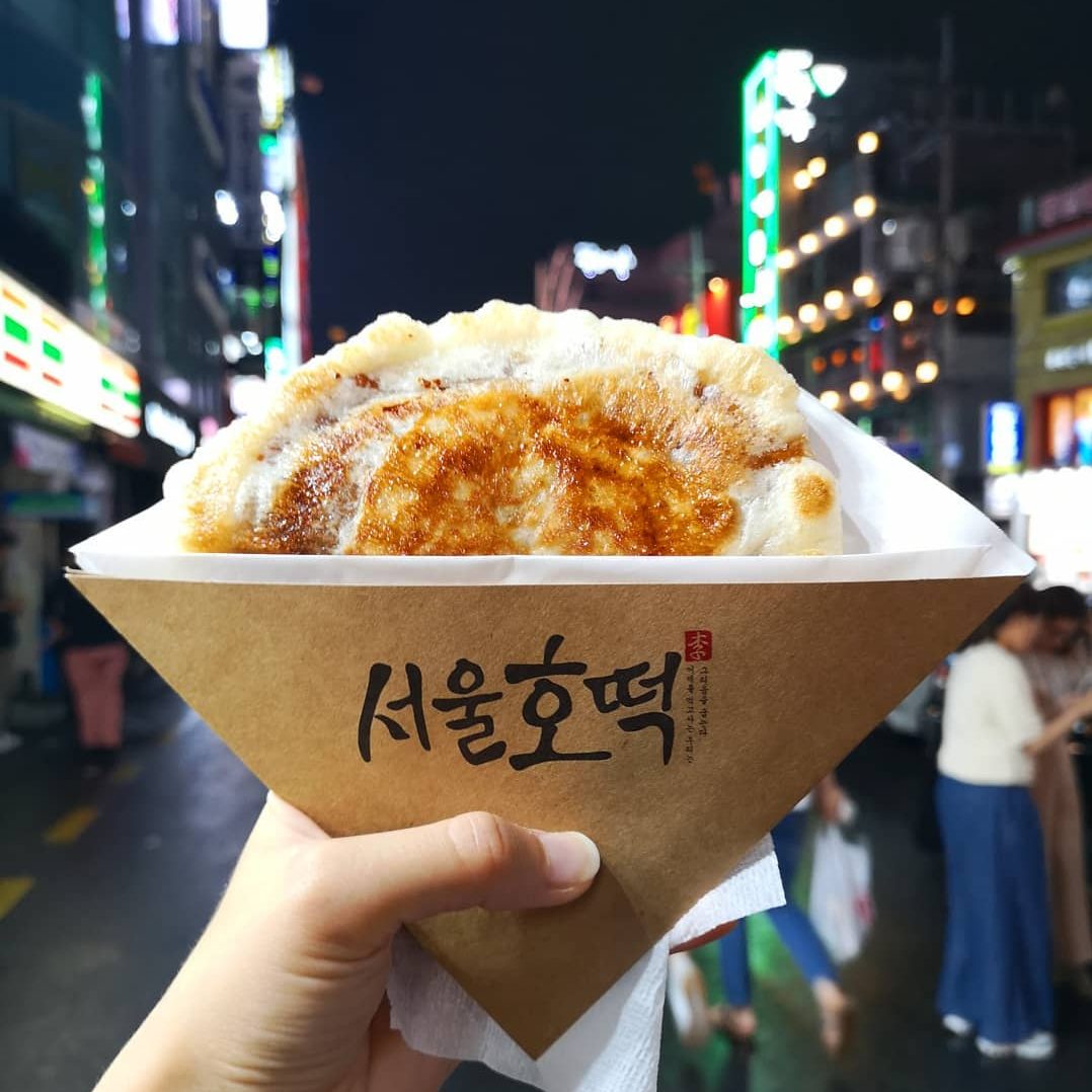 10 Iconic Seoul Street Foods to Try