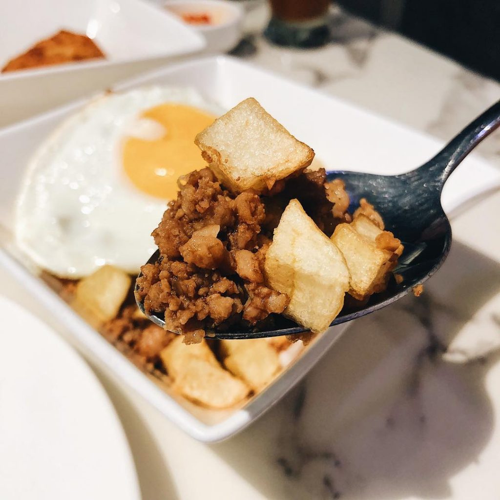 7 Macau Famous Foods (And Where to Try Them)