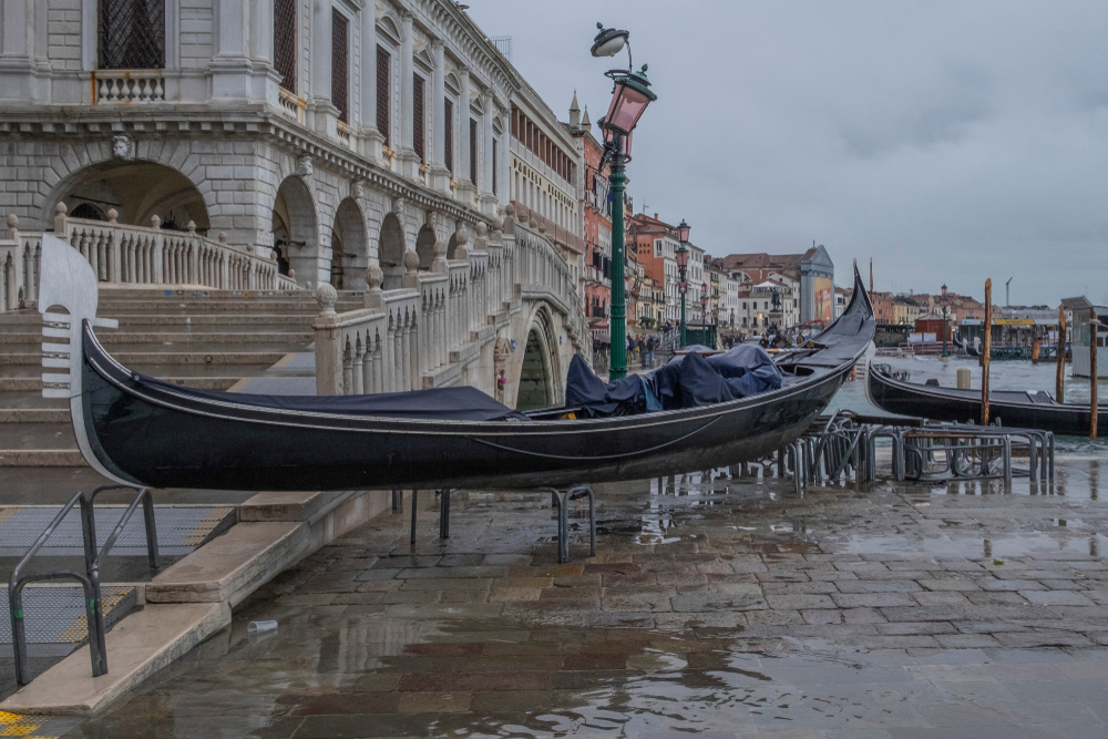 Venice is Sinking as the Sea Level Rises