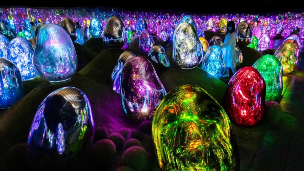 Exploring teamLab Planets TOKYO – Surreal and Instagrammable Digital ...