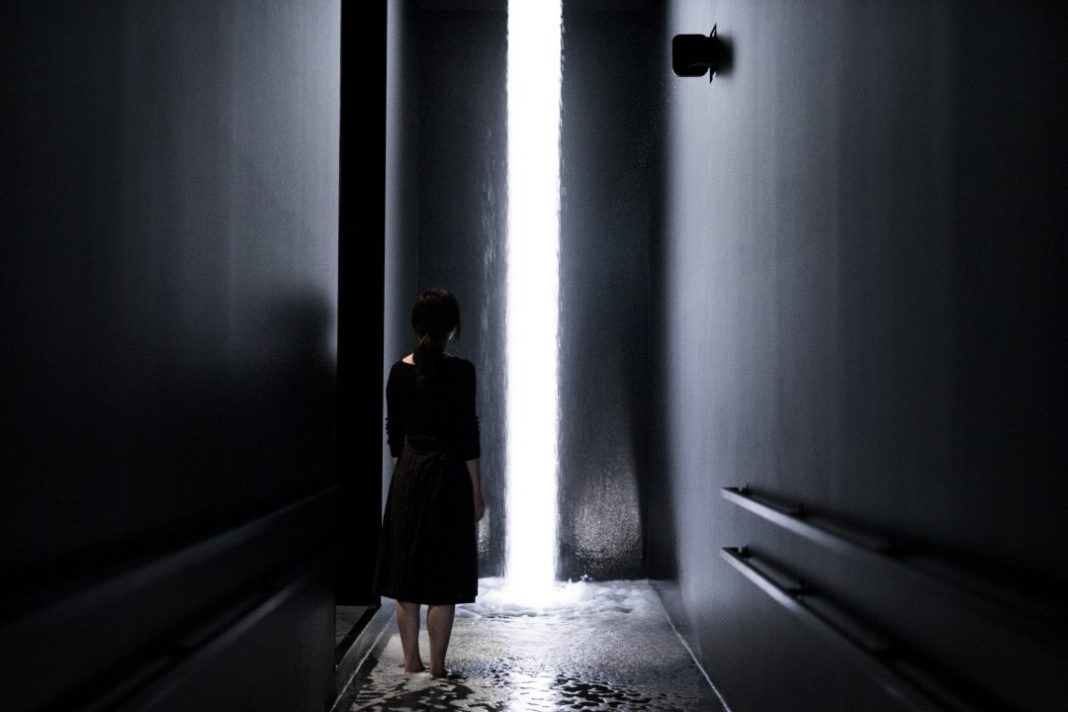 Exploring teamLab Planets TOKYO – Surreal and Instagrammable Digital ...