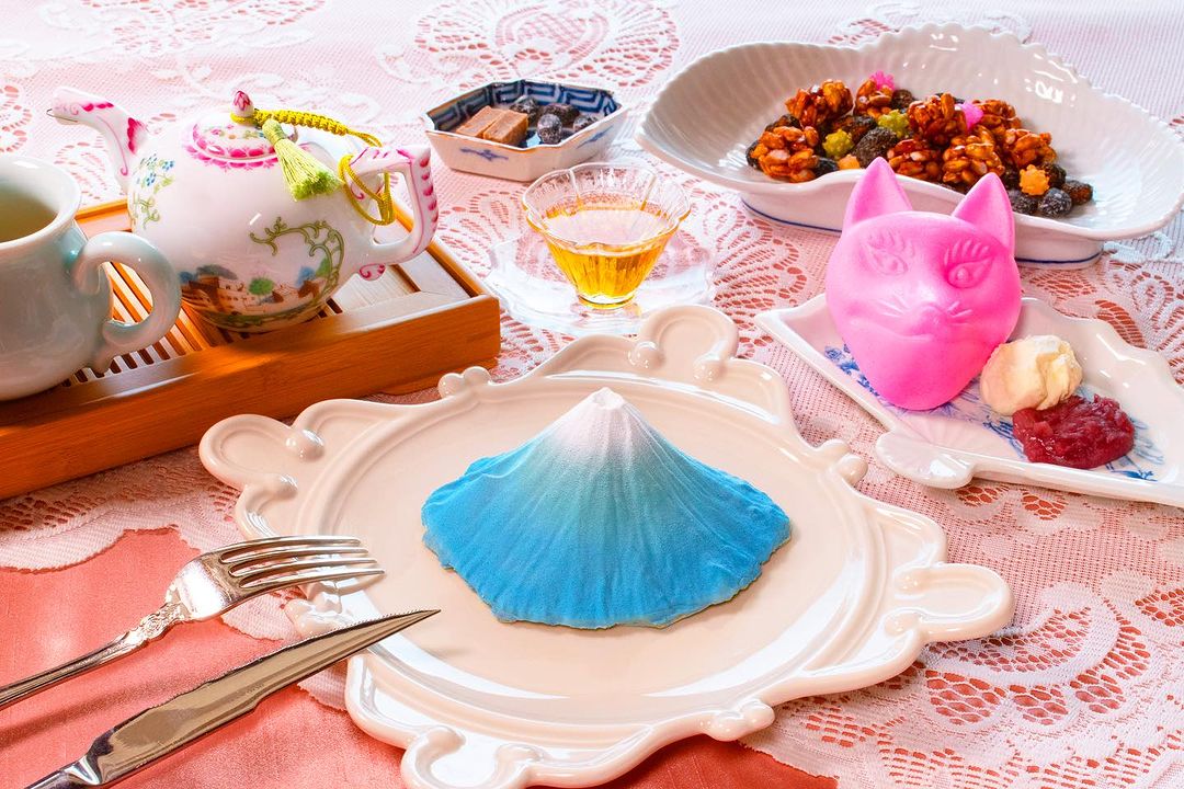 A Whimsical Afternoon Tea Experience in Tokyo: Shorakuen Tea Salon ...