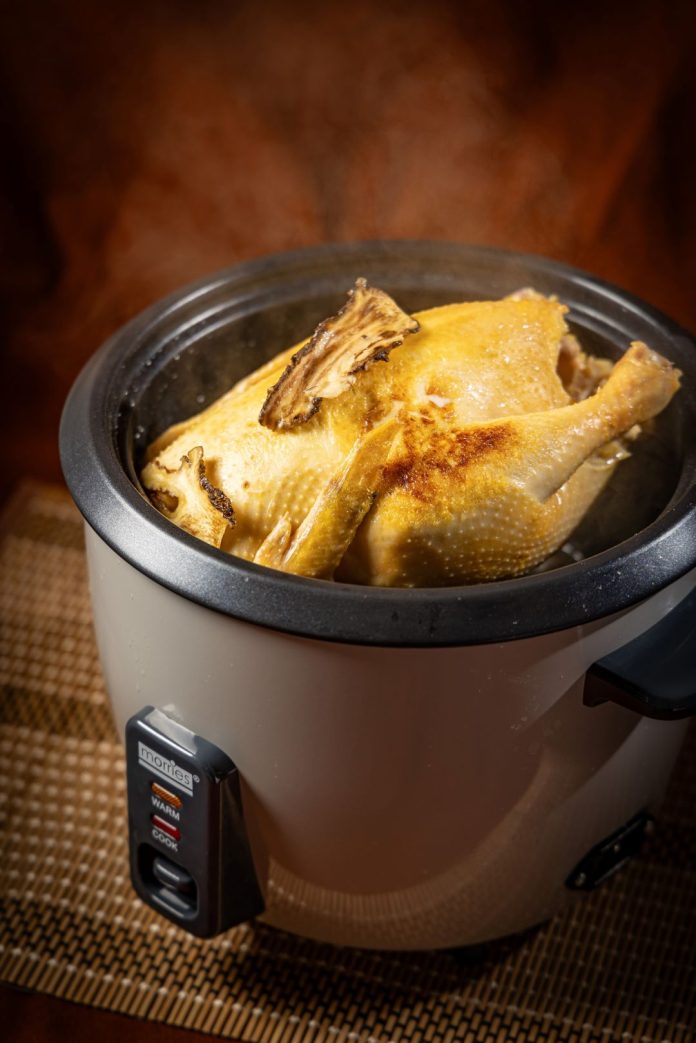 Shanghai's 'Number One Soup in a Tea Pot' Expert Debuts in Singapore ...