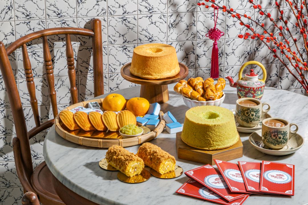 Chin Mee Chin x Bee Cheng Hiang — The 101-Year-Old Café Now Has Bakkwa ...